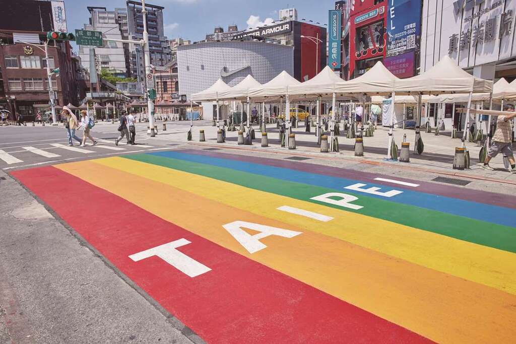 Ximending: A Shopper's Heaven with a Dash of Tradition and Trendiness ...